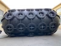 China Tyre Net Ship Rubber Fender 500mm Length Boat Docking Pneumatic Marine Fenders for sale