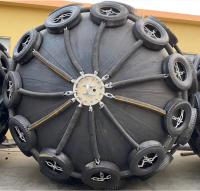 China High Energy Absorption Yokohama Rubber Boat Fender Ship To Quay for sale