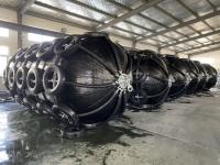 China Docking Ship Protection Yokohama Type Inflatable Rubber Fender for sale