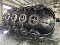 China Port Using Pneumatic Yokohama Rubber Fender With Chain Tyre Net for sale