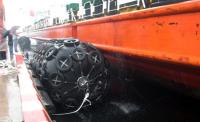 China Good Air Tightness Ship To Ship Marine Inflatable Rubber Fender for sale