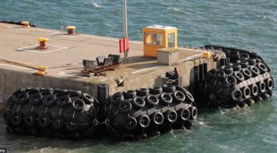 China Ocean Platform Boat Pneumatic Rubber Yokohama Fender Customized Size for sale