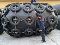 China Docking Ship Protection Yokohama Type Inflatable Rubber Fender for sale