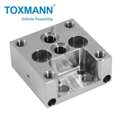 China Custom CNC Precision Metal Turning Parts Stainless Steel 303 M6 Thread IP65 for sale