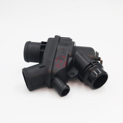 China Range Rover Engine Coolant Thermostat OE LR062498 for Discovery 4 & Sport Models - OEM Replacement Part for sale