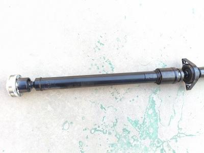China Volvo CV Joint Drive Shaft Front Axle 31367625 30651997 31259593 - Power Transmission Component for Automotive Systems for sale