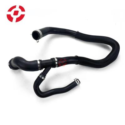 China Lower Water Radiator Pipe LR049637 for Land Rover Radiator Hose 1 Piece for sale