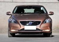 China Volvo V40 2013-2016 Headlight Cover OE 31420121 31420122 - Front Left Right Auto Lamp Lens for T5 CC AWD for sale