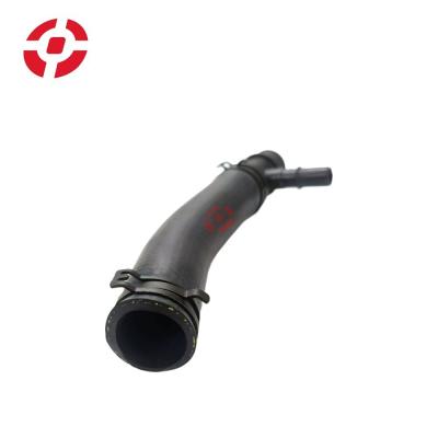 China Engine Water Bypass Hose JDE35613 Radiator Coolant Hose for Jaguar Land Rover 4.4L for sale