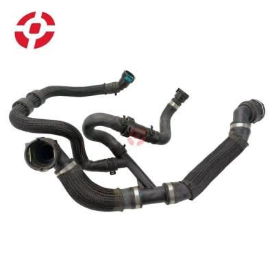 China Coolant Water Pipe LR135840 Radiator Hose for Land Rover Engine Cooling System for sale