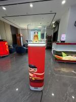 China Temperature controlled led showcase featuring precise climate regulation and energy lighting suitable for sensitive products for sale