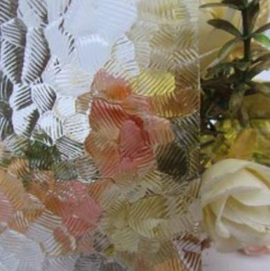 China High Transmittance Clear Patterned Tempered Glass For Doors And Widows for sale