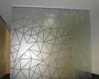 China Good Abrasion Resistance/Slip-Resistant Frosted Glass with Long Service Time for sale