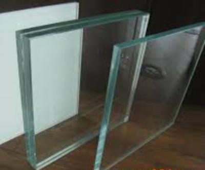 China Laminated glass: a durable glass product formed by bonding multiple layers with a strong interlayer. It remains intact u for sale