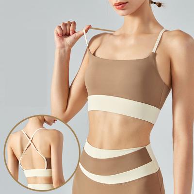 China Color contrast sports bra shockproof Female Yoga vest bra with bra pad for sale