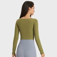 China Sports Yoga Long Sleeve Shirts Breathable Short Crop Tops With Pad for sale