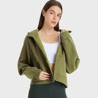 China Loose Horse Riding Tops Anti - Wrinkle Fleece Fitness Tops Jacket With Thumb Hole for sale
