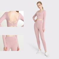 China Long Sleeve Two Piece Yoga Outfits Moisture Wicking Yoga Pants And Tops Sets for sale