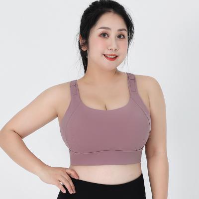 China Plus Size Comfortable Sports Bra Breathable Cross Back With Adjustable Straps for sale