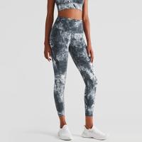 China Naked Feeling Patterned Yoga Pants Peach Hip Tie Dye Workout Leggings for sale