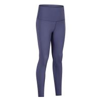 China Women'S Slim Fit Capri Pants Stretch Anti Pilling Sports Yoga Leggings For Running for sale