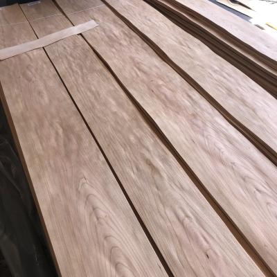 China 13-15cm Natural Wood Sheet For Walls With Good Heat Resistance for sale