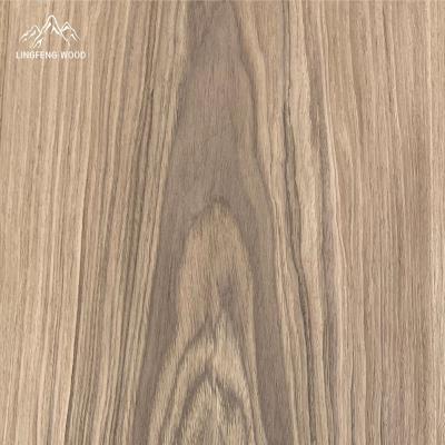 China Engineered Walnut Veneer Natural Walnut Wood Color For Furniture Manufacture for sale
