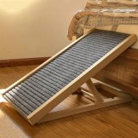 China Solid Wood Adjustable Dog Ramp Four Levels 8kg Lightweight Bed Ramp for Dogs 100cm for sale