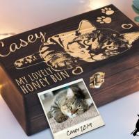 China Custom Engraved Wood Pet Memory Box 9.5x5.5x3.5 in Personalized Pet Portrait Keepsake Box for sale