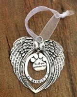 China Zinc Alloy Angel Wing Pet Loss Ornament 2.75x3.25 Inch with Paw Charm for Deceased Pets for sale