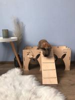 China OEM ODM Rabbit Bunny House With Ladder Bunny Box Castle for sale