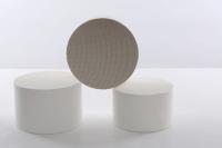 China Ceramic Catalyst Carrier , 100CPSI Diesel Engine SCR Ceramic Substrate for sale
