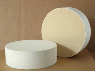 China Honeycomb Alumina Ceramic Substrate for sale