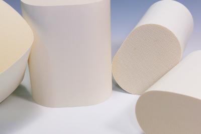 China Diesel Oxidation Catalyst Ceramic Substrates Incorporating Interior Coating Type and Spray Application Method for Automotive Emission Solutions for sale