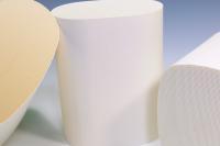 China MgO Ivory Ceramic Substrates Support For Diesel Oxidation Catalyst for sale