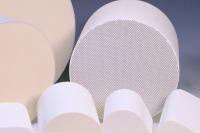 China Spray Application Method Ceramic Substrates Featuring Interior Coating Dielectric Strength 10-15 KV per millimeter Suitable for Electronics for sale