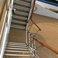 China Boat Marine Decking Flexible Plastic Composite Synthetic Teak Flooring for Durability for sale