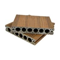 China No Deformation Anti-Slip Hollow WPC Flooring Tiles 140mm x 25mm for Parquet Decking for sale