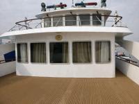 China 5mm Thick PVC Synthetic Teak Marine Deck Flooring 25m Roll for Yacht Boat for sale
