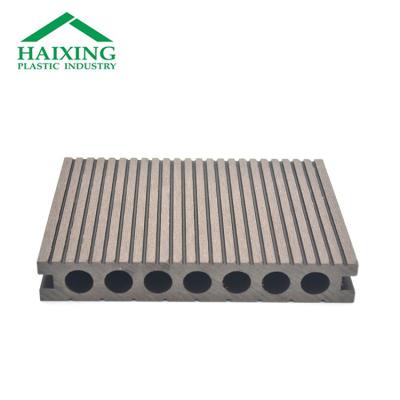 China PVC Foam Decking 140x25mm 200x32mm Outdoor WPC Composite Decking Anti Slip Fireproof for sale