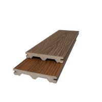 China Outdoor PVC Decking 18mm Thickness Realistic Wood Look 20 Year Warranty for sale