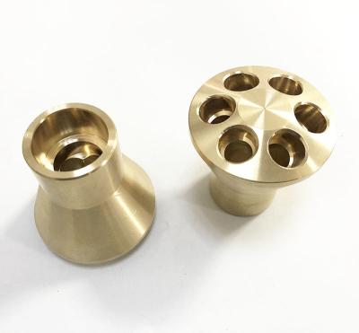 China OEM 6 Holes Brass Refrigerant Distributor , Multifunctional Refrigerant Nozzle for sale