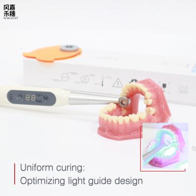 China FHJS Dental Light Curing Unit with 3200mW/cm² Intensity and 2200mAh Battery for Professional Dental Applications for sale
