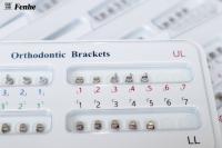 China MBT Base Type Orthodontic Bracket System Typically 3 to 4 Mm Height Offering Bracket Stability and Precise Tooth Movement for sale