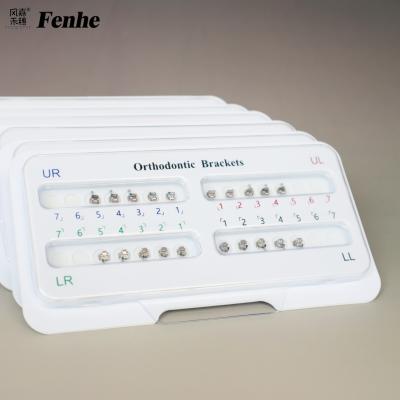 China Tooth-colored Orthodontic Brackets Typically 3 to 4 Mm Height ISO Certified Dental Braces Components Ideal for Orthodontic for sale