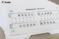 China Simple Operating Orthodontic Bracket Attachments With Silver Clear Toothcolored Selections Designed for Orthodontic Care for sale