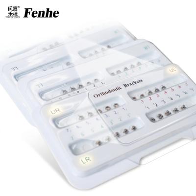 China Low-profile Design Stainless Steel Orthodontic Brackets with Ultra-low Passive Friction for Efficient Tooth Movement for sale