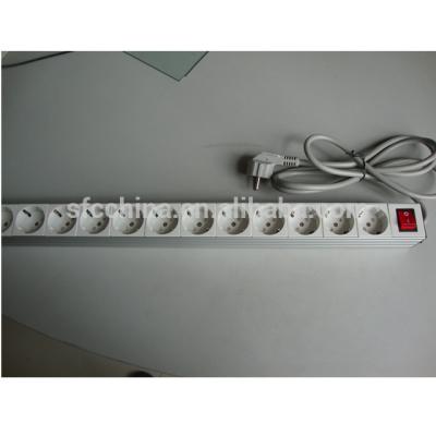 China European Standard Aluminum Housing Power Strip 250V 16A German Power Distribution Unit for sale
