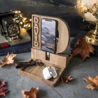 China Wooden Phone Stand for Personalized Anniversary Gifts Rustic Style Wooden Docking Station for sale