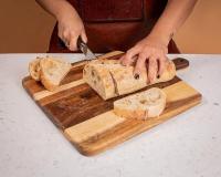 China Commercial Buyer Gifts Stores Acacia Wood Cheese Board and Chopping Board for Kitchen for sale